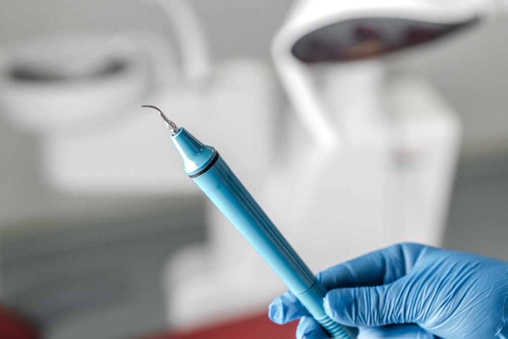 Ultrasonic High-Tech And The Future of Teeth Cleaning